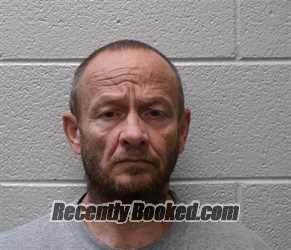 Recent Booking / Mugshot for CHRISTOPHER ROB KEETER in Henderson County ...