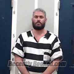 Recent Booking / Mugshot for DONAVAN BLAKE in DeKalb County, Indiana