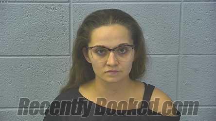 Recent Booking / Mugshot for NATALIE MECHELLE JONES in Dubois County ...