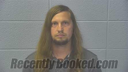 Recent Booking / Mugshot for ZACHARY ROBERT-CHARLES ENLOW in Dubois ...