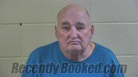 Recent Booking / Mugshot for DARRELL KENNETH WEISMAN in Dubois County ...