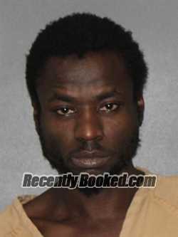 Recent Booking / Mugshot for Raymond LaroI Myles Jr in Elkhart County ...