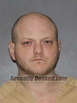 Recent Booking / Mugshot for Justin David Thompson in Elkhart County ...
