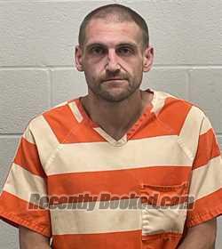 Recent Booking / Mugshot for CHRISTOPHER MICHAEL QUIMBY in Fulton ...