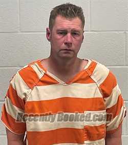 Recent Booking / Mugshot for JOSHUA WAYNE OGLE in Fulton County, Indiana