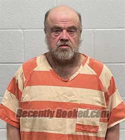 Recent Booking / Mugshot for BRIAN CURTIS POLIQUIN in Fulton County ...