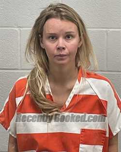 Recent Booking / Mugshot for SARAH LOUISE BEARDEN in Fulton County, Indiana