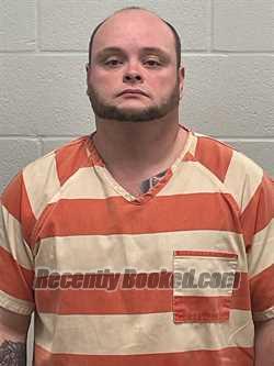 Recent Booking / Mugshot for DANIEL MARTIN COMPTON in Fulton County ...