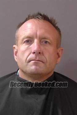 Recent Booking / Mugshot for Christopher James Warner in Hamilton ...