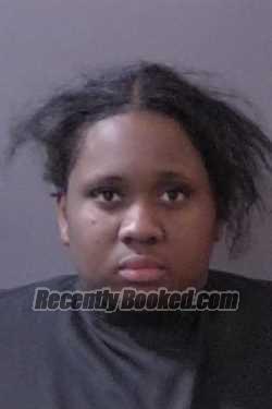 Recent Booking / Mugshot for Samlie Mitton in Hamilton County, Indiana