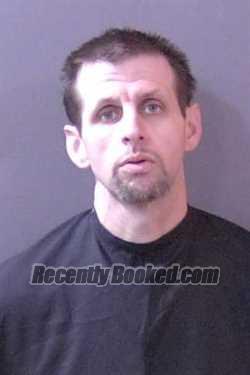 Recent Booking / Mugshot for Wesley Scott Collier in Hamilton County ...