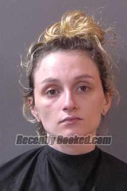 Recent Booking / Mugshot for Jade Airean Kesterson in Hamilton County ...