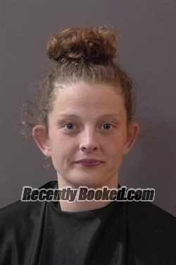 Recent Booking / Mugshot for Shaela Nicole Thompson in Hamilton County ...