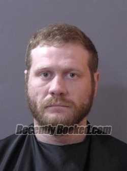 Recent Booking / Mugshot for Kyle Steven Hoskins in Hamilton County ...