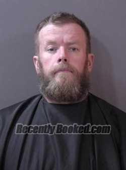 Recent Booking / Mugshot for Benjamin Darby Cripe in Hamilton County ...
