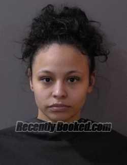 Recent Booking / Mugshot for Bria Danyel Washington in Hamilton County ...