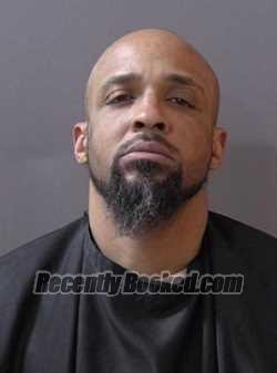 Recent Booking / Mugshot for Michael Edward Junior Howard in Hamilton ...