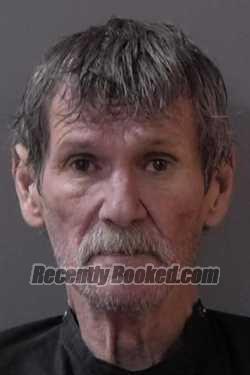 Recent Booking / Mugshot for Darrell Lee Senior Warren in Hamilton ...