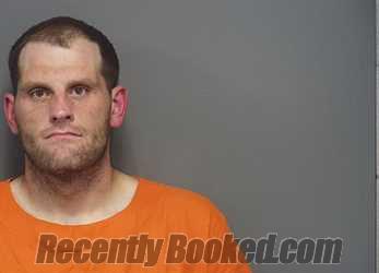 Recent Booking / Mugshot for TRAVIS LEE BARINGER in Hendricks County ...
