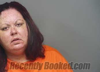 Recent Booking / Mugshot for CANDICE SUE BORN in Hendricks County, Indiana