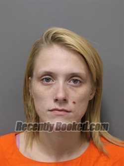 Recent Booking / Mugshot for CAITLIN PEARL MANNING in Hendricks County ...