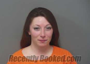 Recent Booking / Mugshot for SIERRA LYNN SWARTOUT in Hendricks County ...