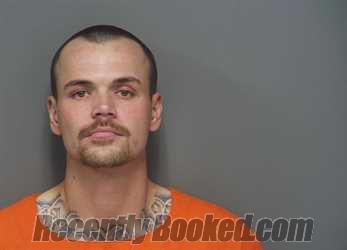 Recent Booking / Mugshot for ZACHARY KEITH LUCAS in Hendricks County ...