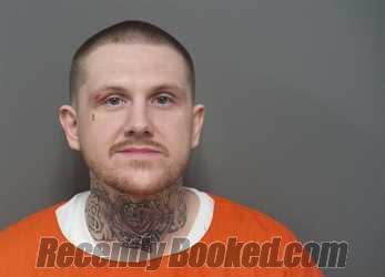 Recent Booking / Mugshot for BLADE ALLEN CORBIN in Hendricks County ...