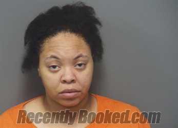 Recent Booking / Mugshot for TRACY DANYELL BROWN in Hendricks County ...