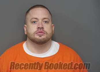 Recent Booking / Mugshot for RILEY ALAN GILLILAND in Hendricks County ...