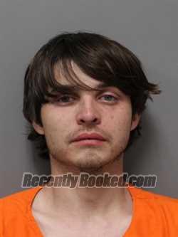 Recent Booking / Mugshot for MASON LOGAN HOPPER in Hendricks County ...