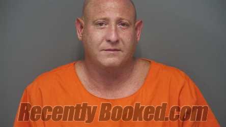 Recent Booking / Mugshot for MATTHEW ALLEN NEUBERGER in Hendricks ...