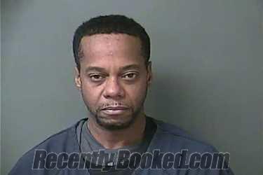 Recent Booking / Mugshot for ROBERT SEAN BECKLEY in Howard County, Indiana