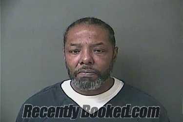 Recent Booking / Mugshot for LARRY DARNELL WOODARD in Howard County ...