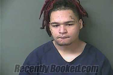 Recent Booking / Mugshot for PHARELL RONTE PETTY in Howard County, Indiana