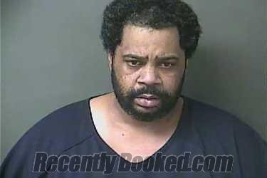 Recent Booking / Mugshot for MELVIN R JR DICKERSON in Howard County ...