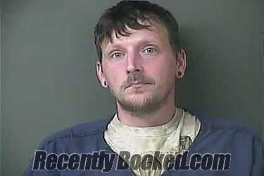 Recent Booking / Mugshot for ERIC SHANE SISK in Howard County, Indiana