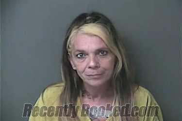 Recent Booking / Mugshot for CHRISTINA MARIE NIX in Howard County, Indiana