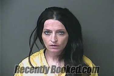 Recent Booking / Mugshot for JESSICA LYNN DARLIN in Howard County, Indiana