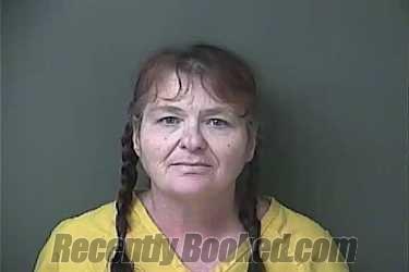 Recent Booking / Mugshot for LAURA ANN ANDERSEN in Howard County, Indiana