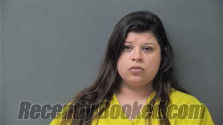 Recent Booking / Mugshot for ALEXIS NICOLE YANEZ in Howard County, Indiana