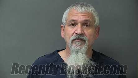 Recent Booking / Mugshot for ROGER T Jr FOX in Howard County, Indiana