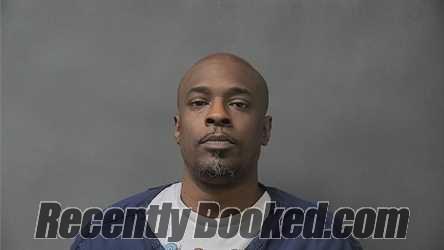 Recent Booking / Mugshot for STEPHEN TYRELL YOUNG in Howard County, Indiana