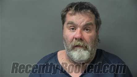 Recent Booking / Mugshot for ROGER DALE Jr EVANS in Howard County, Indiana