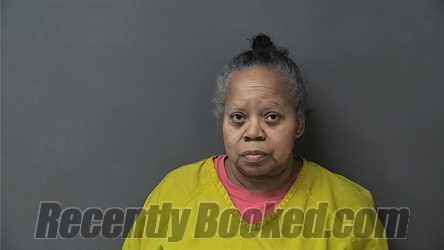 Recent Booking / Mugshot for ANGELA ELAINE EDINGTON in Howard County ...