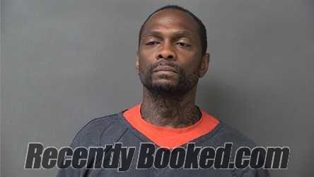 Recent Booking / Mugshot for DERRICK LAMAR GREEN in Howard County, Indiana
