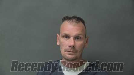Recent Booking / Mugshot for RICKY DEAN Jr HEATH in Howard County, Indiana