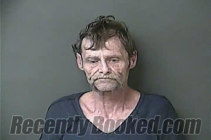 Recent Booking / Mugshot for MICHAEL EUGENE ADAMS in Howard County, Indiana