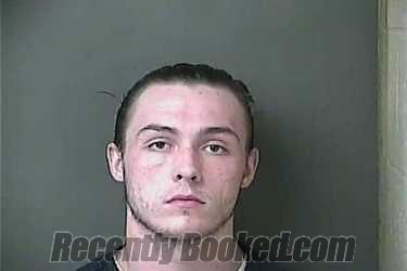 Recent Booking / Mugshot for MICHAEL ALLEN YOUNG in Howard County, Indiana
