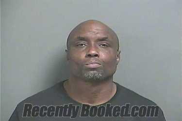 Recent Booking / Mugshot for ROBERT ANTHONY TAYLOR in Knox County, Indiana